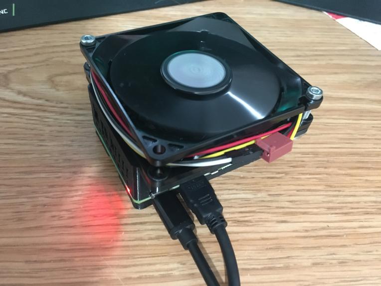 Compact Raspberry Pi 4 case with 80mm fan mount | Files to download and ...