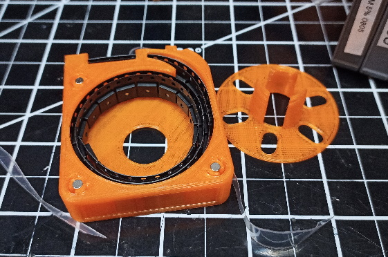 Parametric SMD Stacking Magnetic Mini Spools - 3dstl