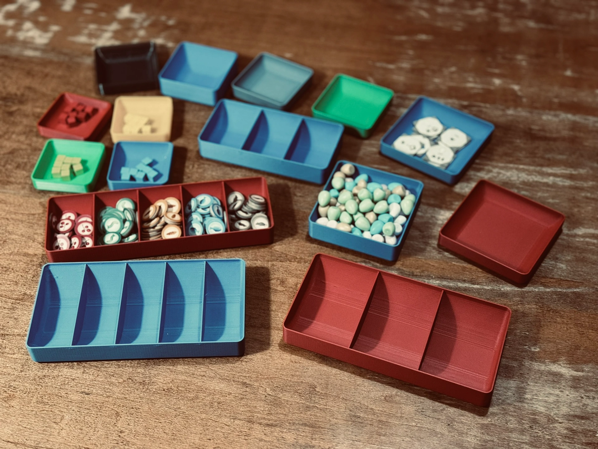 Stackable Universal Game Trays | Files to download and to 3D print for ...