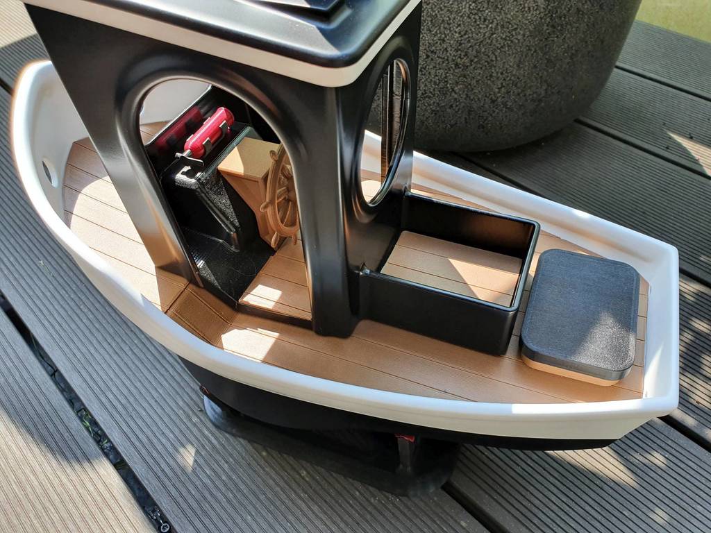 RC Benchy - Wood style deck | Files to download and to 3D print for ...